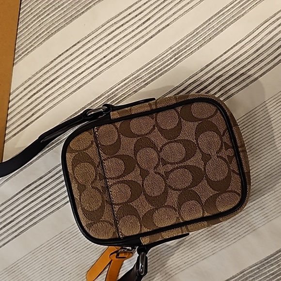 Coach | Bags | Mens Coach Cross Body Bag | Poshmark